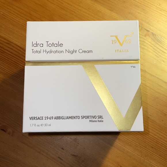 Versace | Skincare | Versace Cream 969 Total Hydration Night Cream 5 Ml ...